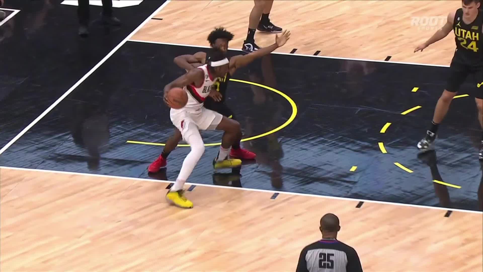 Grant gets deep post position then muscles in the shot through all ...
