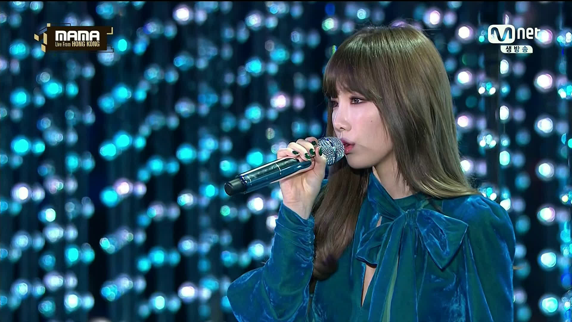 60FPS | 161202 TAEYEON (태연) - Rain @ 2016 Mnet Asian Music Awards (MAMA ...