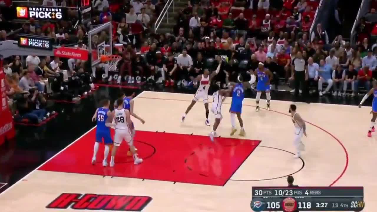 Watch Hater Report - Amen Thompson out here CLAMPING SGA 😮https://t.co ...