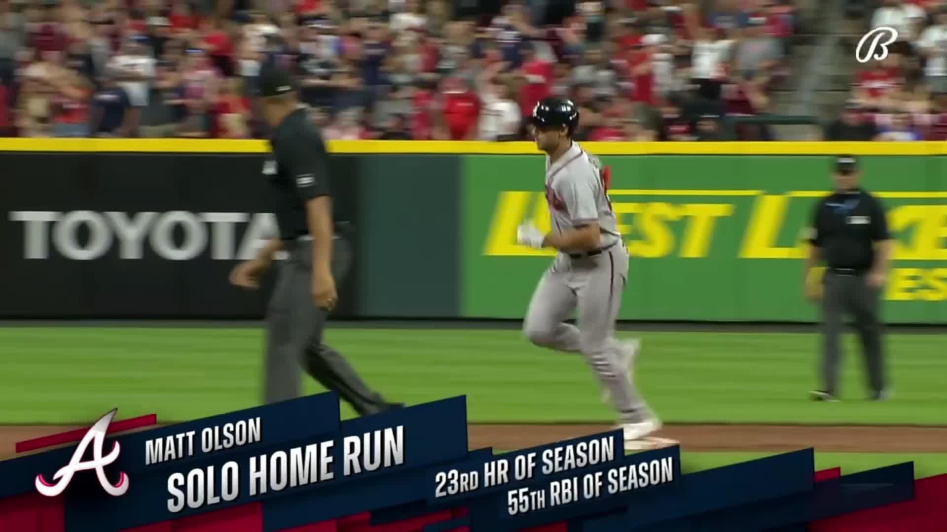 Matt Olson makes it a one-run game with his second home run of the game.