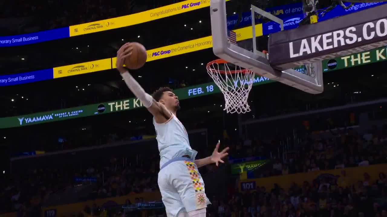 Watch [Highlight] Slo-Mo Angle of Wemby’s Incredible Windmill Dunk | Streamable