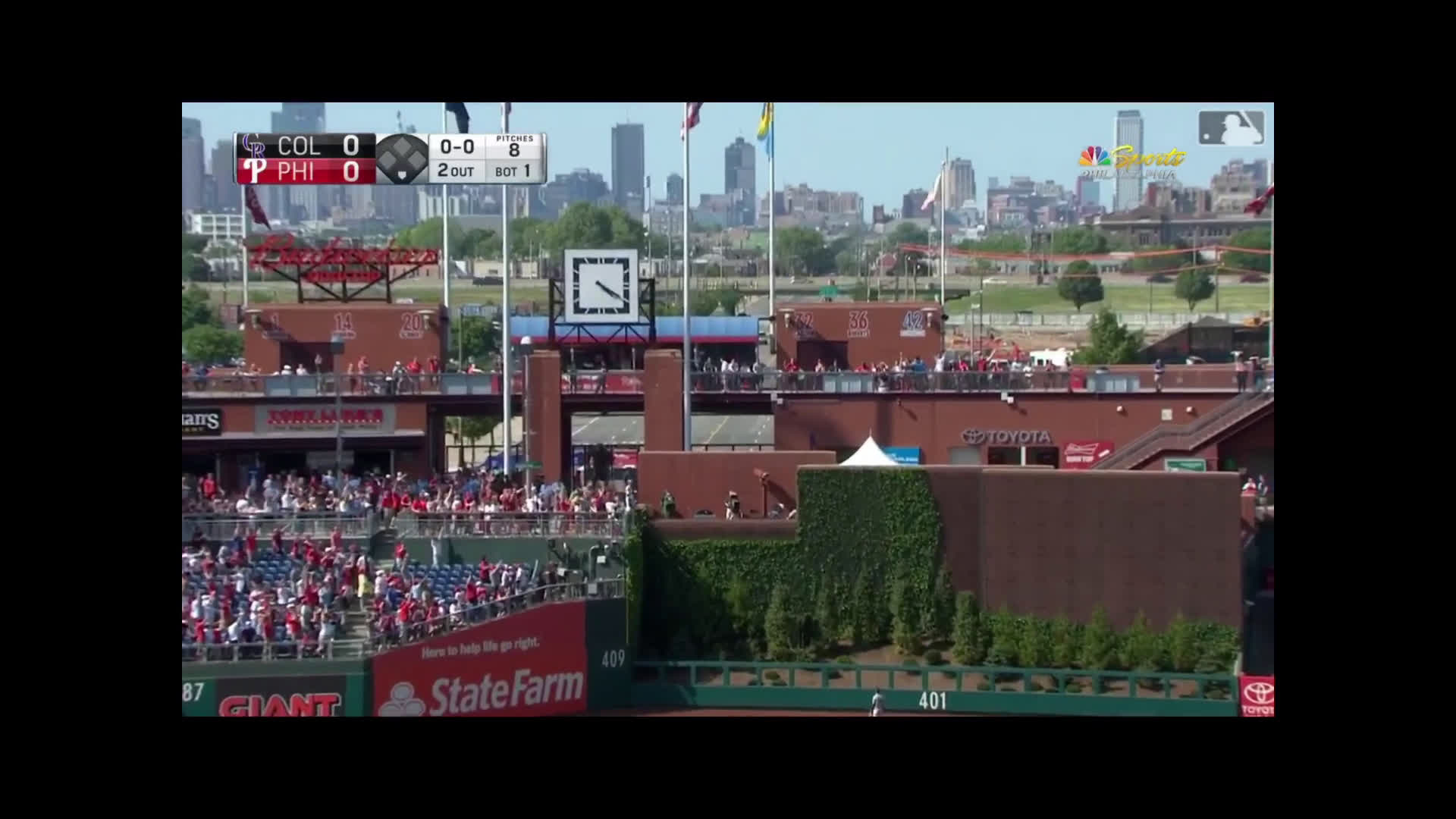 Harper monster homerun with kalas on the call