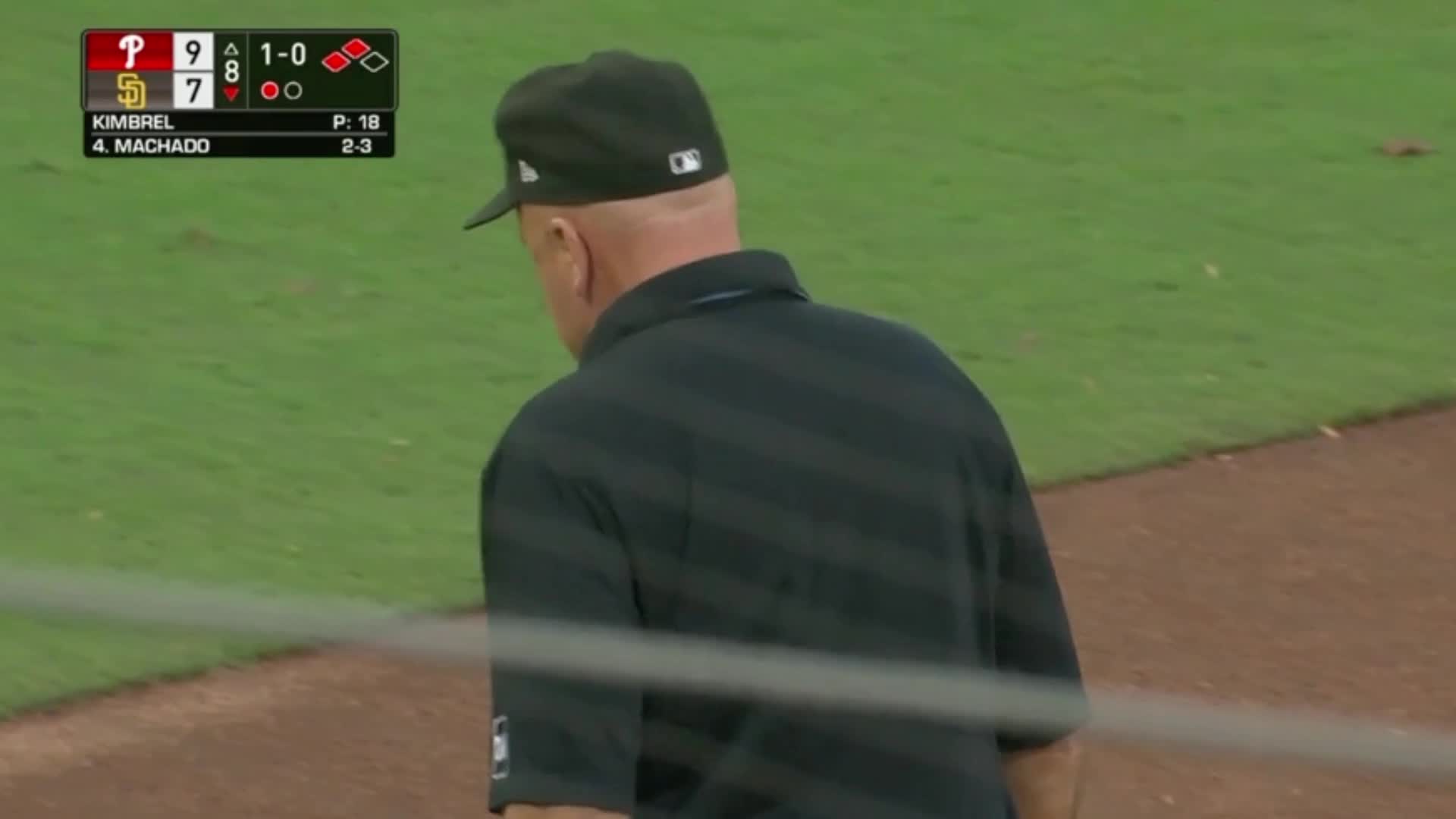 3rd base umpire save