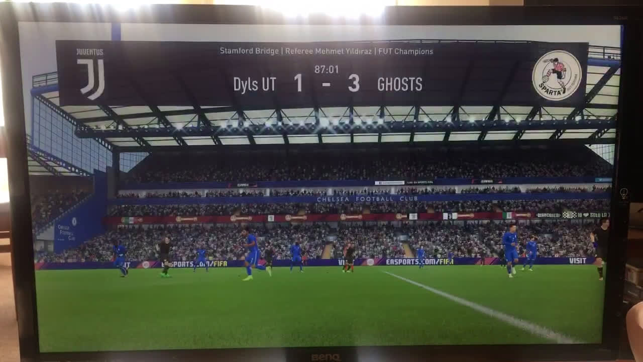 FIFA W/L camera bug after pause menu