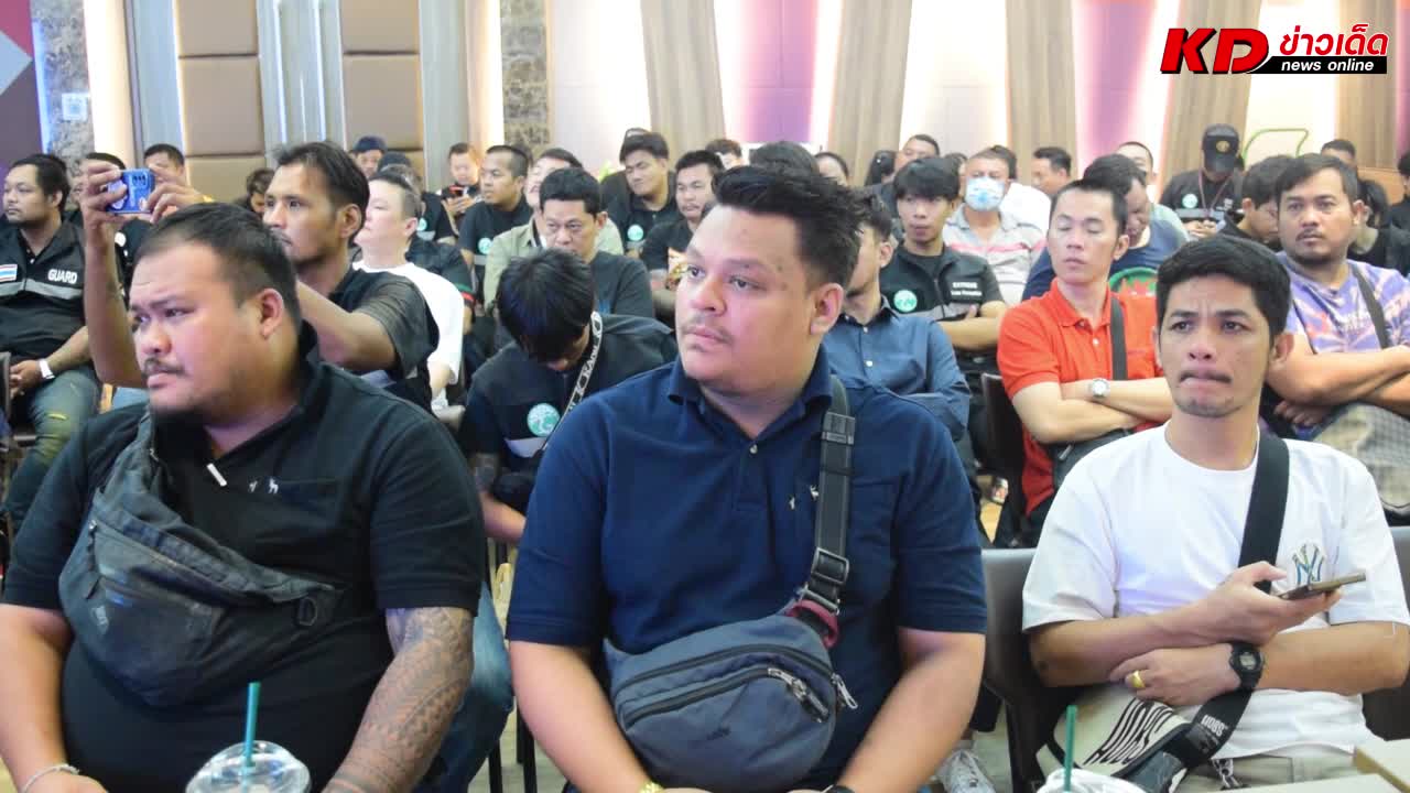 Watch ผู้การมอส ชลบุรี 1 ติวเข้มการ์ด | Streamable