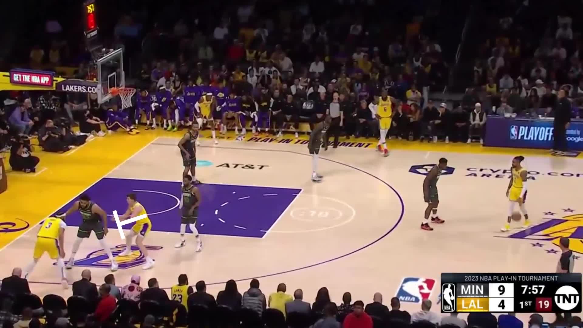 Reverse angle screen for Davis