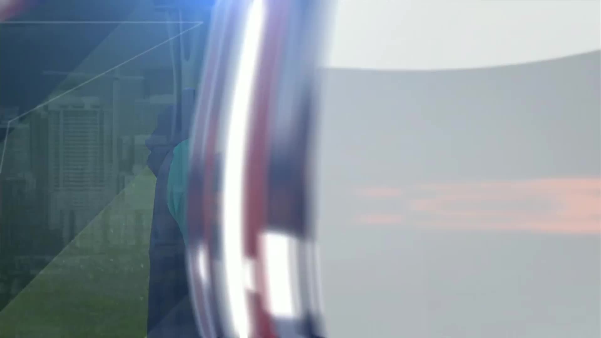 Jarred Kelenic gets tossed.