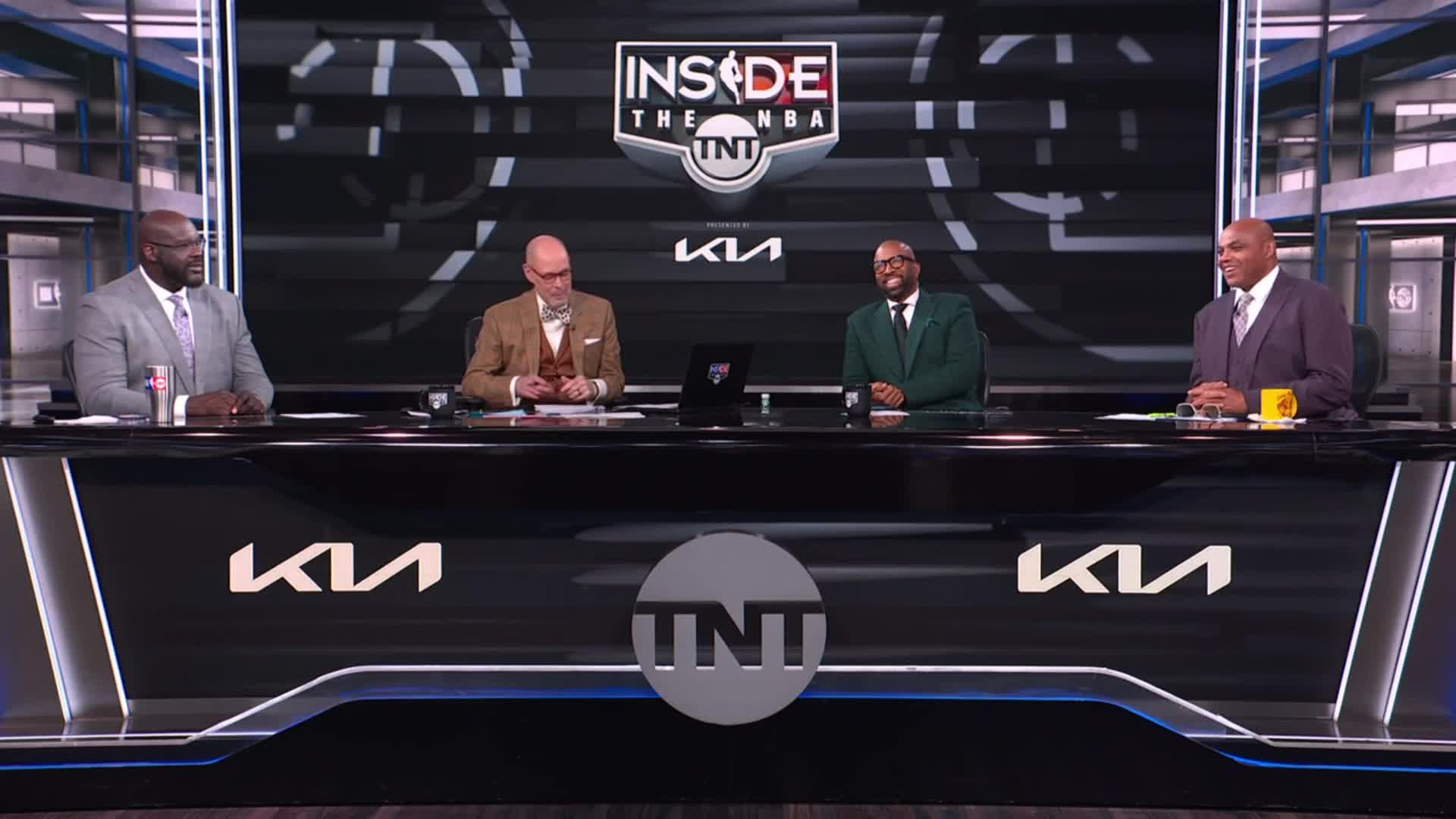 Watch fall | Streamable