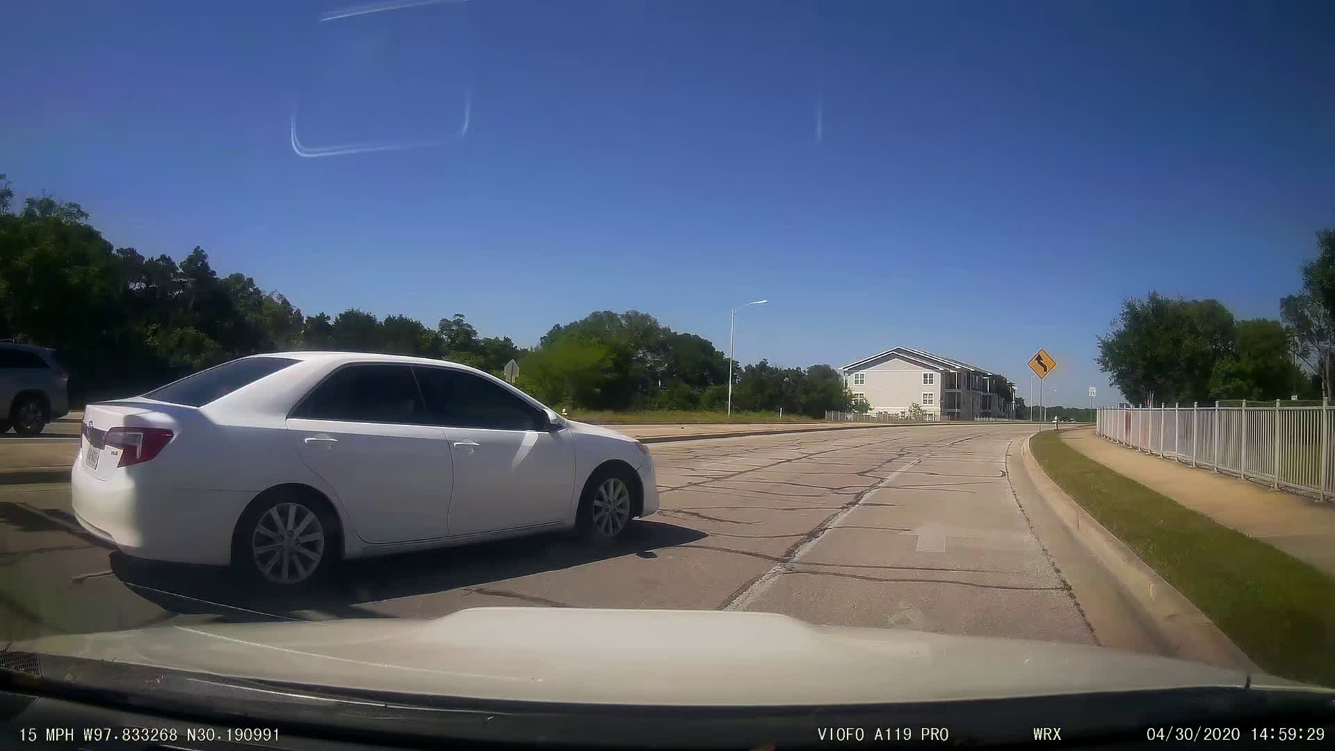 Left Turn no Yield