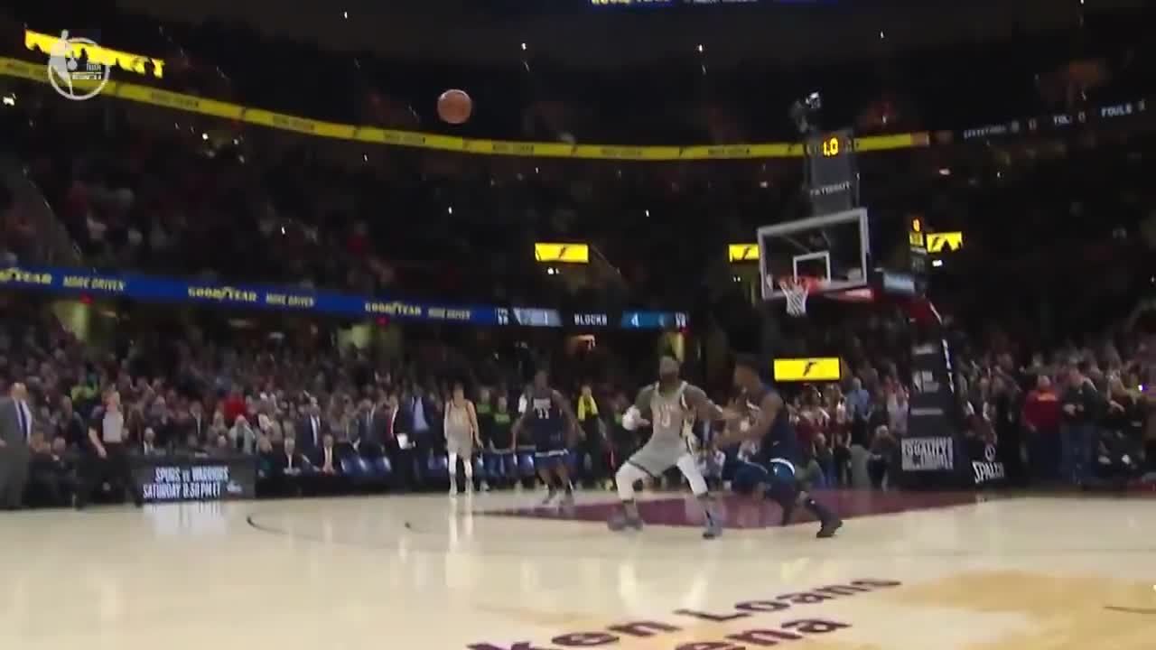 CP3 leading the Rockets through a secret tunnel to the Clippers locker ...