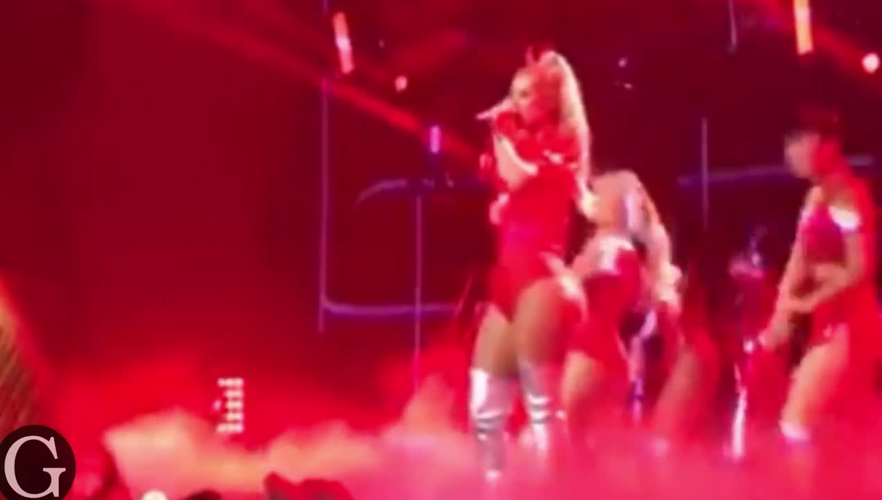 Watch Iggy Azalea - Mtv Miaw 2017 - Switch, Mo bounce | Streamable