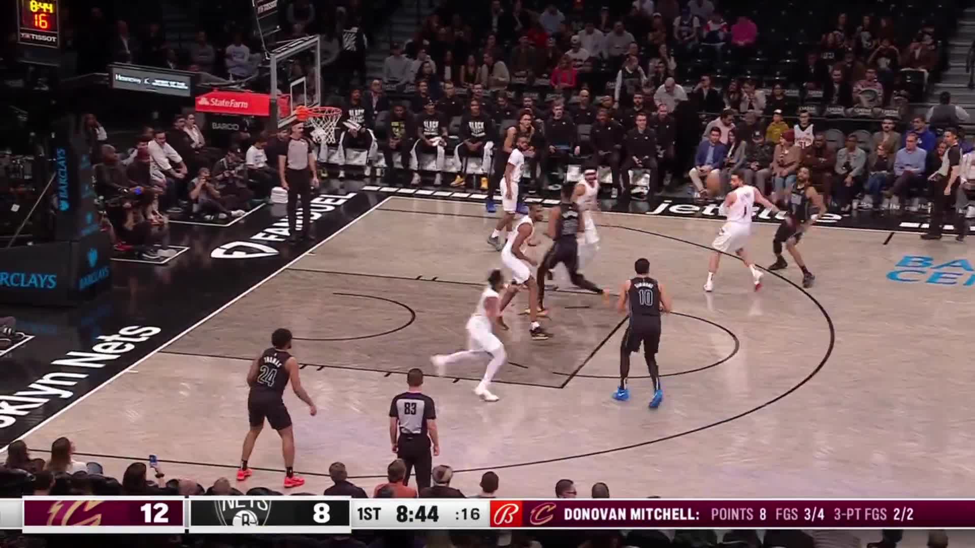 Watch Donovan Mitchell hits a three and then steals the ball and throws the hammer down | Streamable