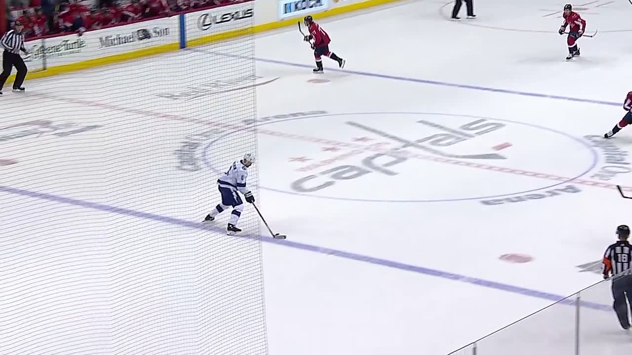 Brayden Point Scores his 2nd goal of the night and 23rd of the season