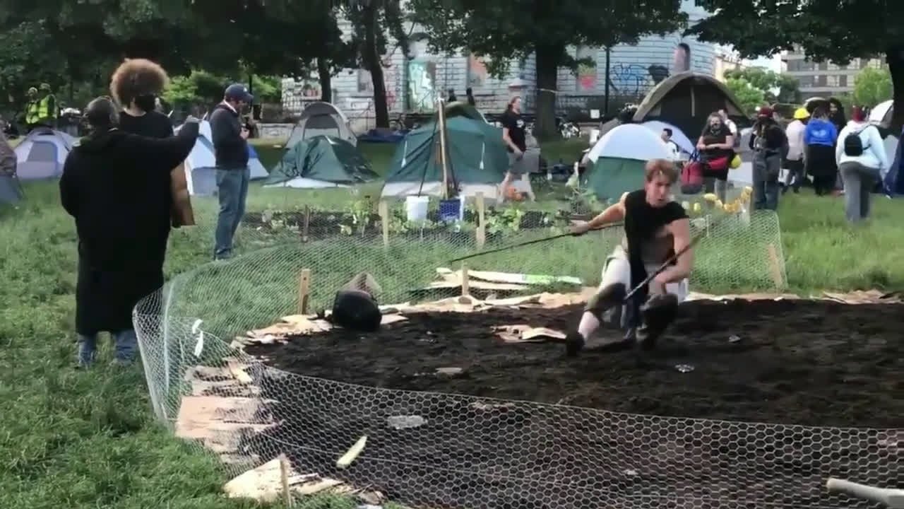 Man conquers CHAZ autonomous zone garden