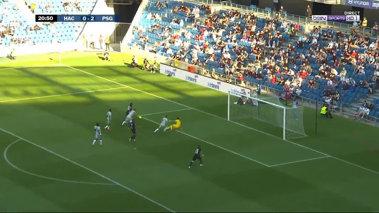 Neymar solo-run goal