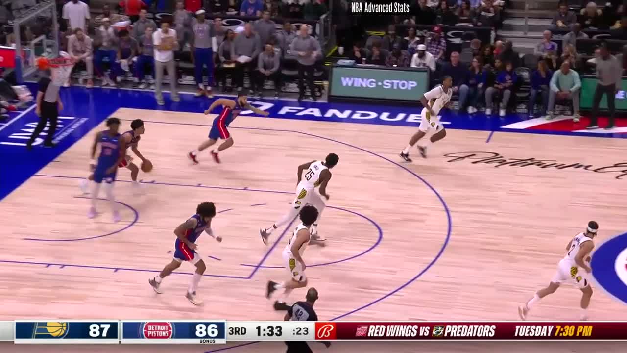 Omoruyi perfect example of on-ball defense to offense in transition