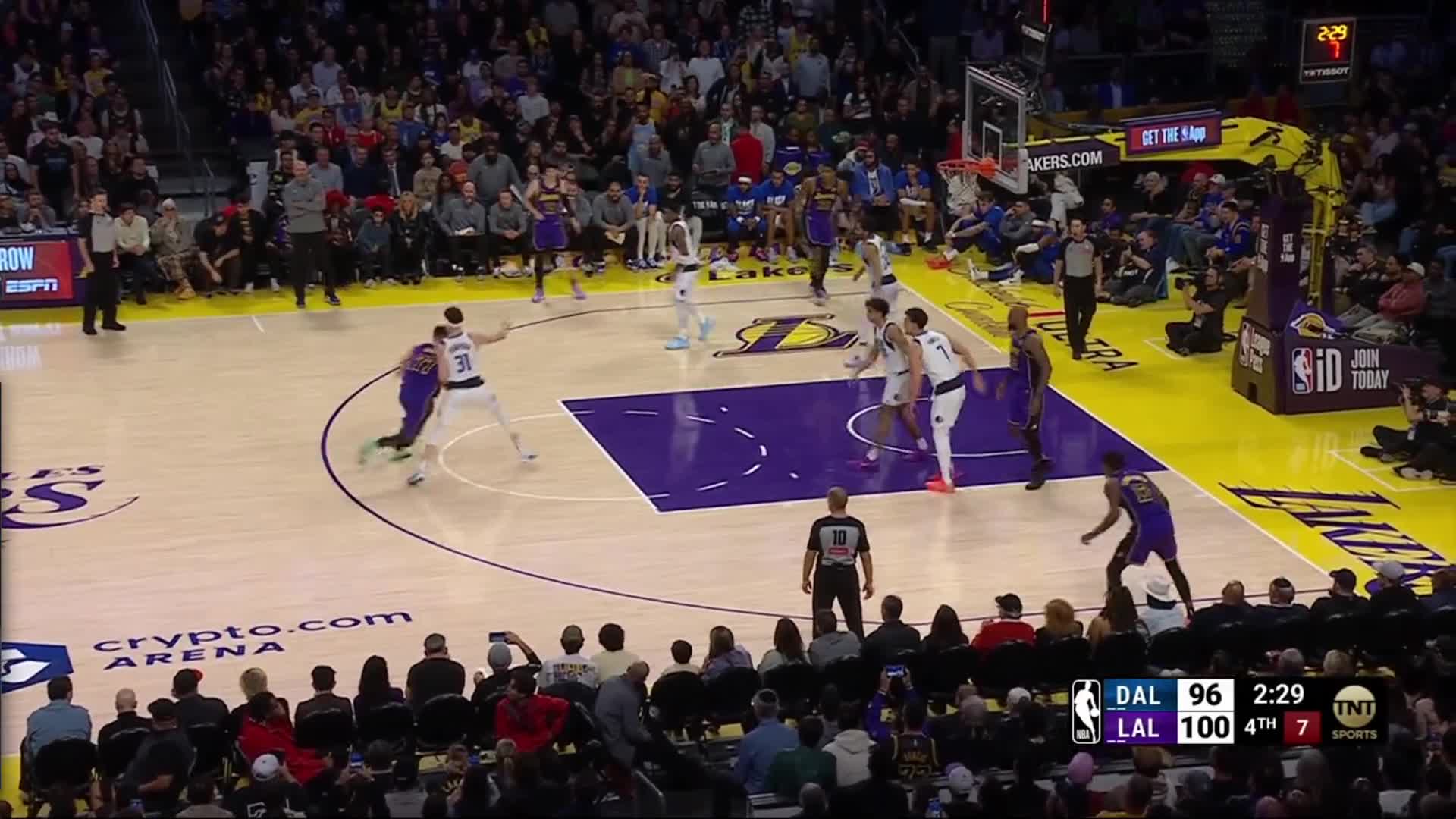 Watch Lebron putback | Streamable