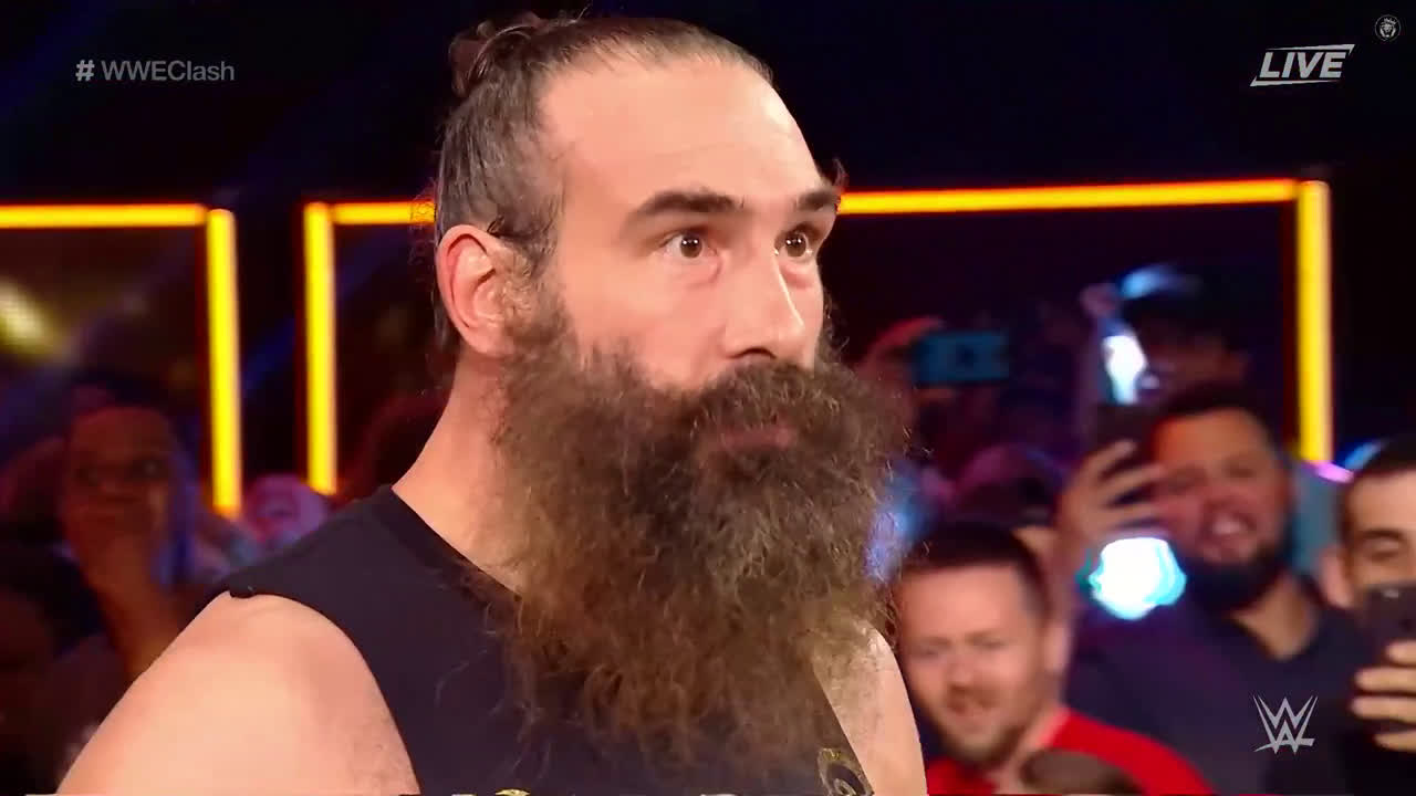 Luke Harper Returns at Clash of Champions