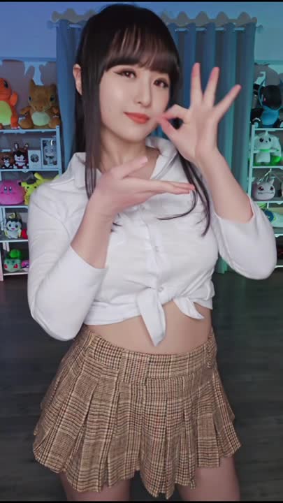 Watch OOTD | Streamable