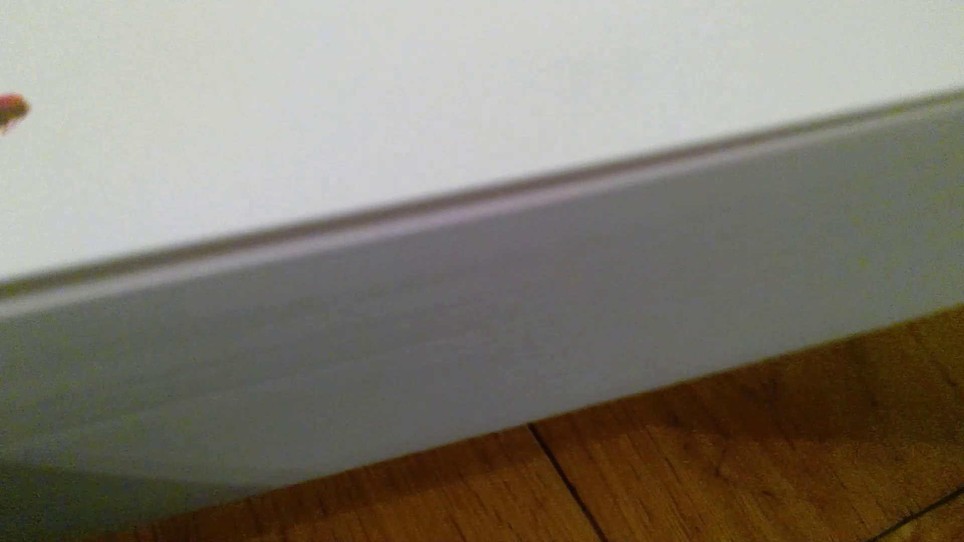 Subtle Off White Colouring