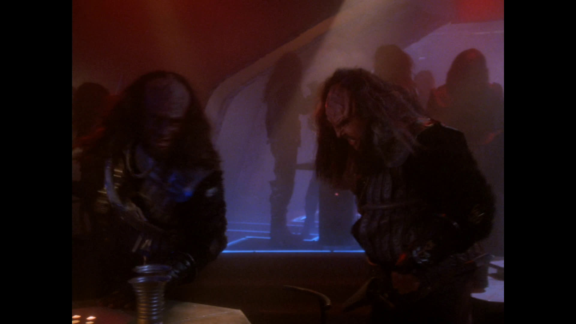 Klingon does Riker Chair move
