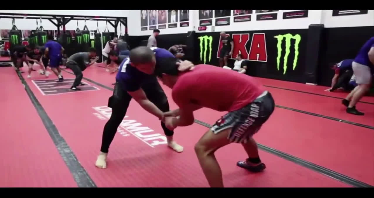 Russian tie snap or Russian wrist snap