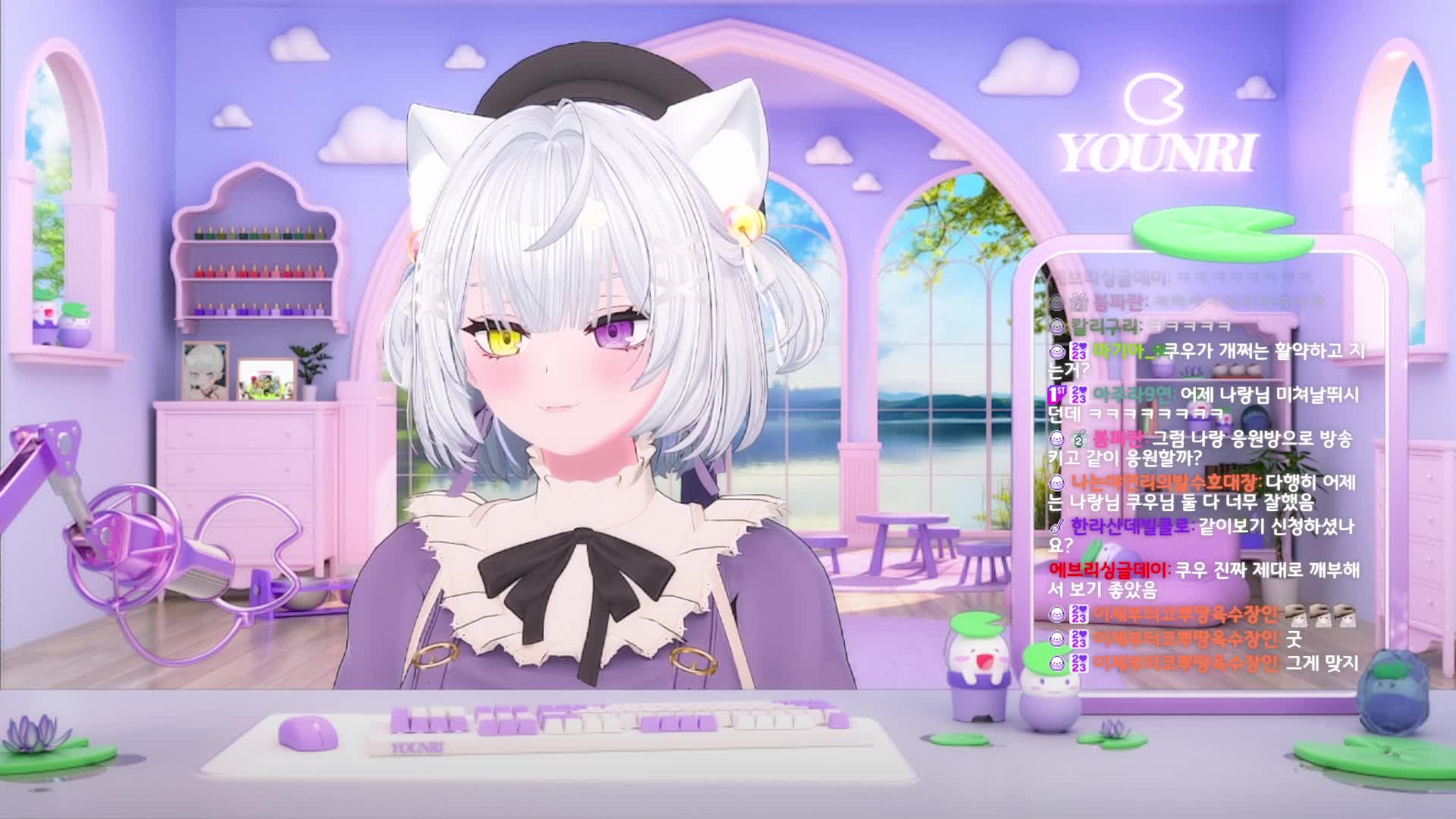 40901989911-offset-8556