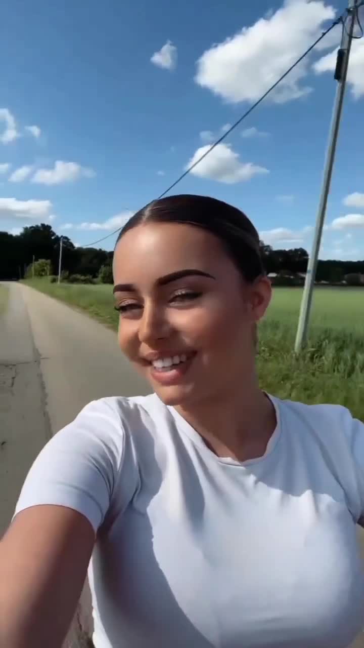 Snapinsta.app_323713534_574747067406883_2800622791783895277_n