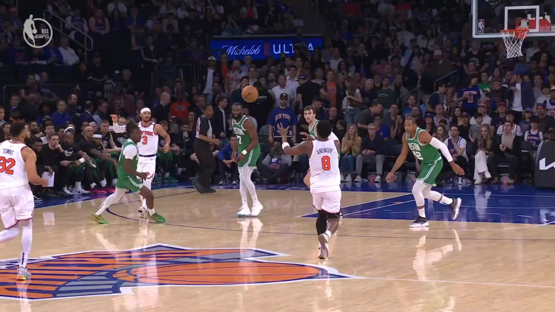 Watch kick | Streamable