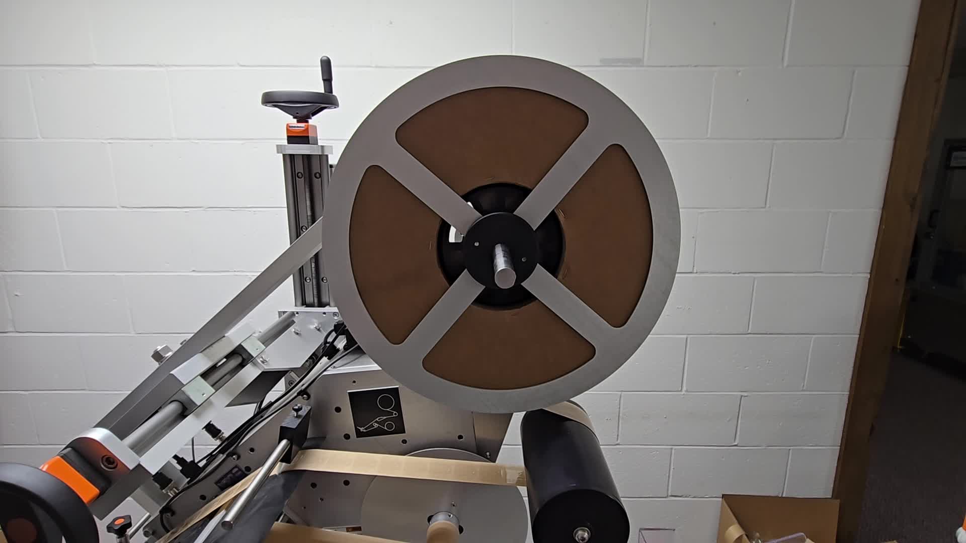 Watch Kobayashi Hang Tab 1 | Streamable