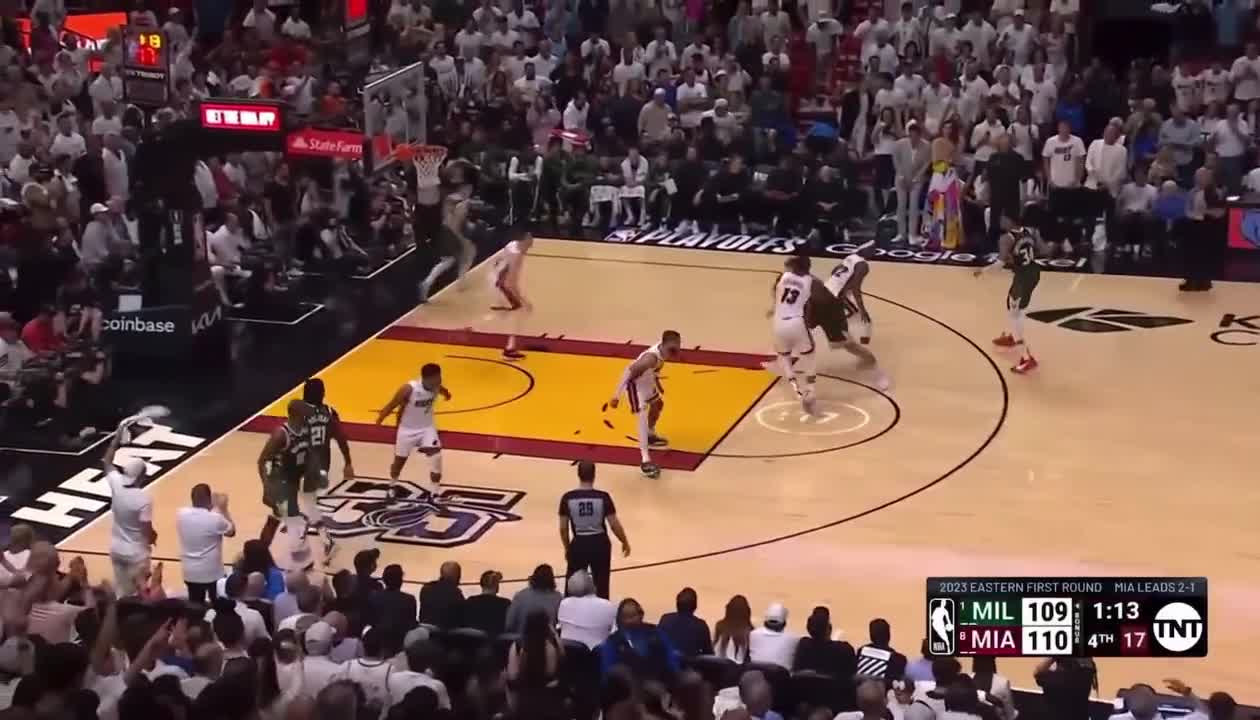 Jimmy lights up the bucks