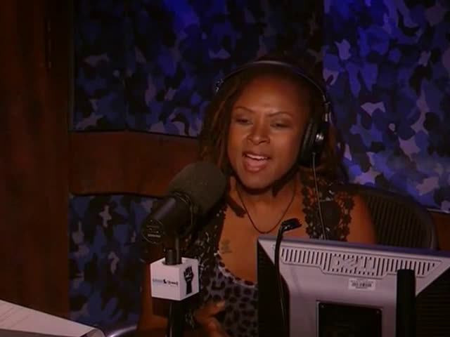 Robin Quivers' disgusting feet