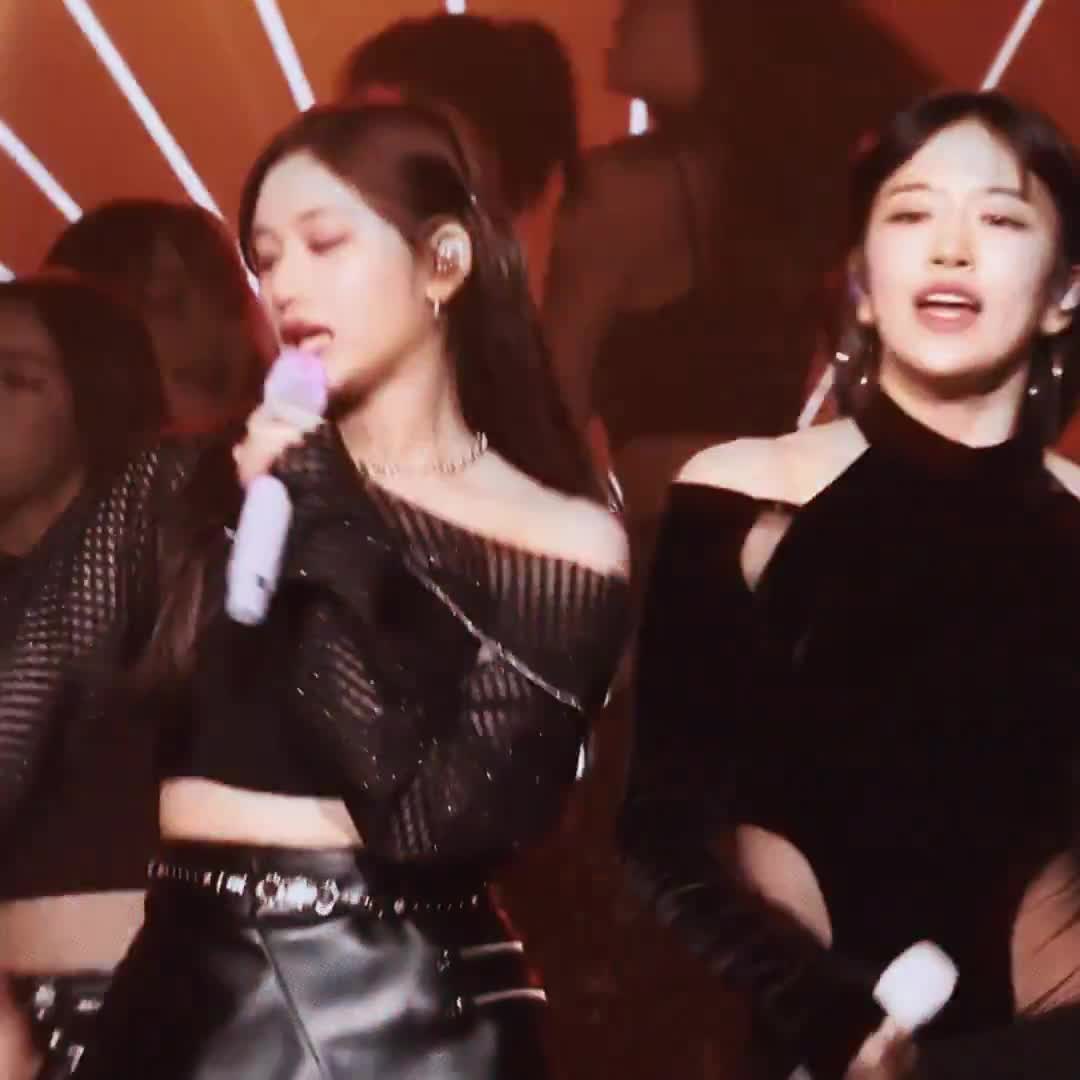 Watch X에서 eugene's gallery 님 _ _IVE — show what i have, all night edits https___t.co_CsbMTrdMqB ...