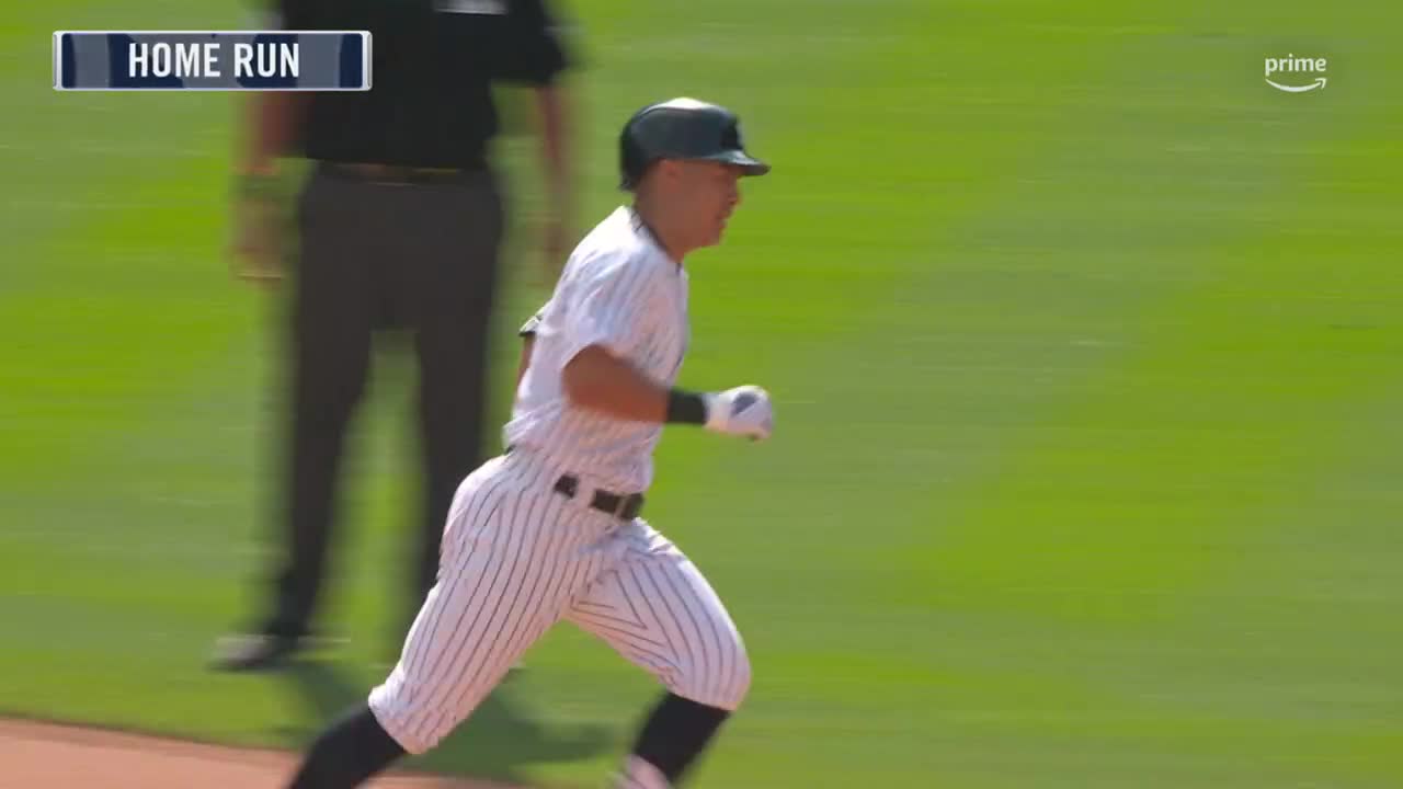 Volpe's game-tying 3-run jack (17)