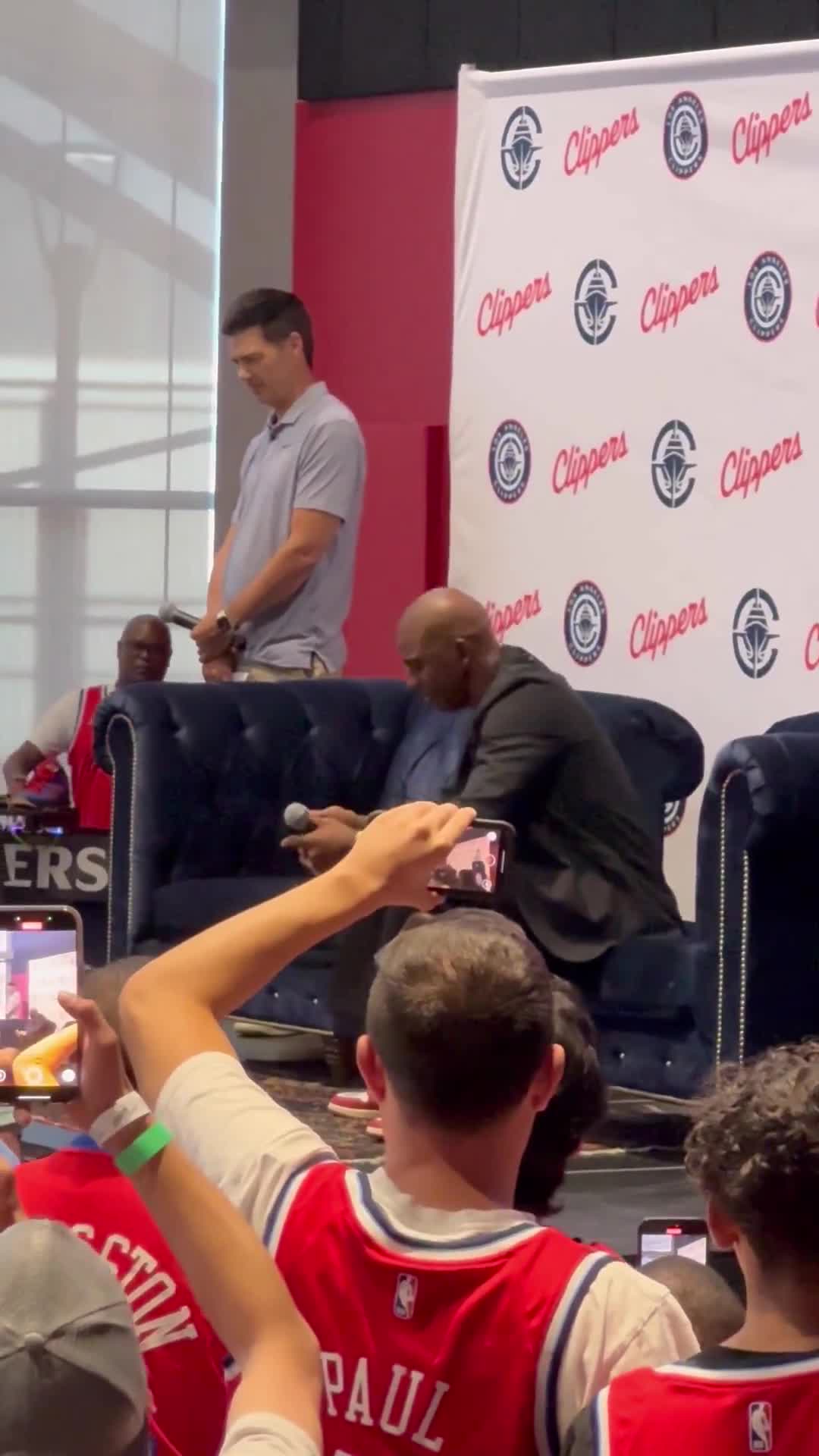 Watch Joey Linn - Chris Paul got emotional as Clippers fans continued chanting “CP3!” | Streamable