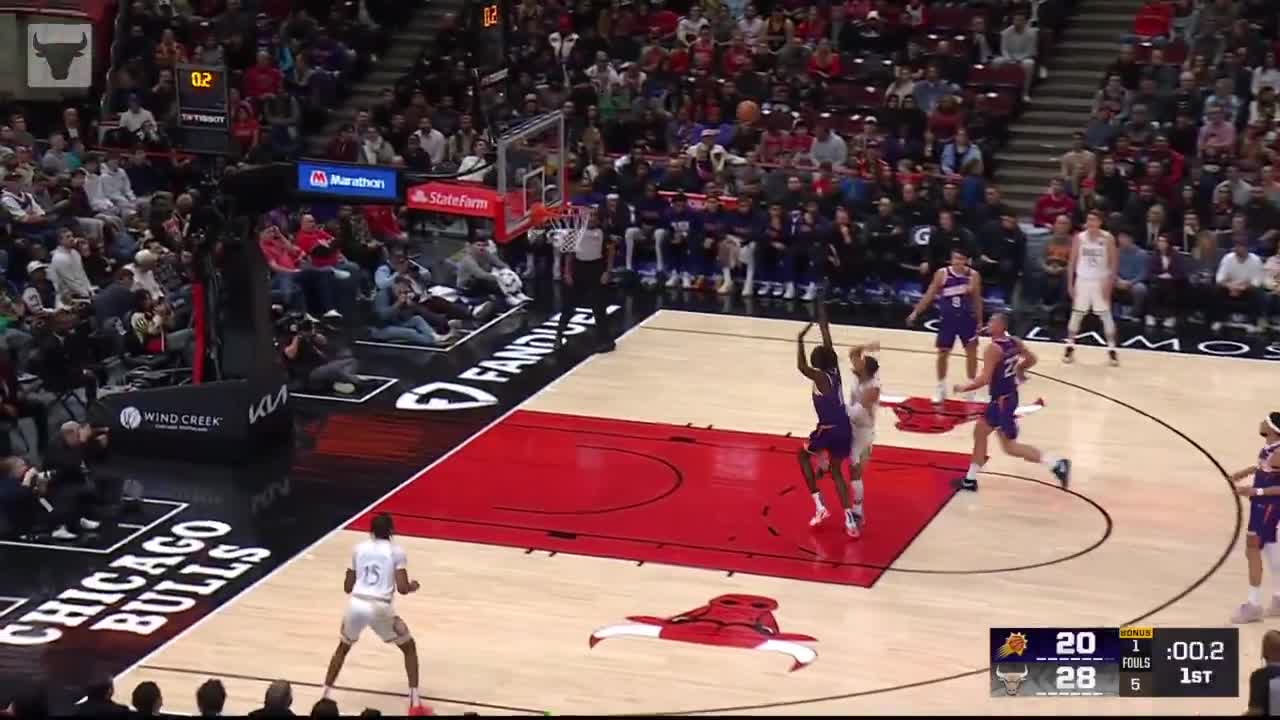 Watch [Highlight] Tre Jones sinks a floater off the glass to beat the ...