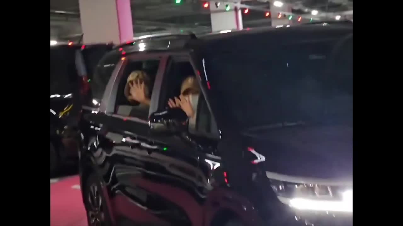 Watch DC ICN Arrival LI7D TP HK (240403 ICN) | Streamable