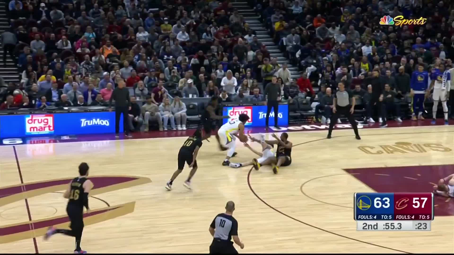 Watch [Highlight] An all over the place, Warriors-Cavs sequence ...