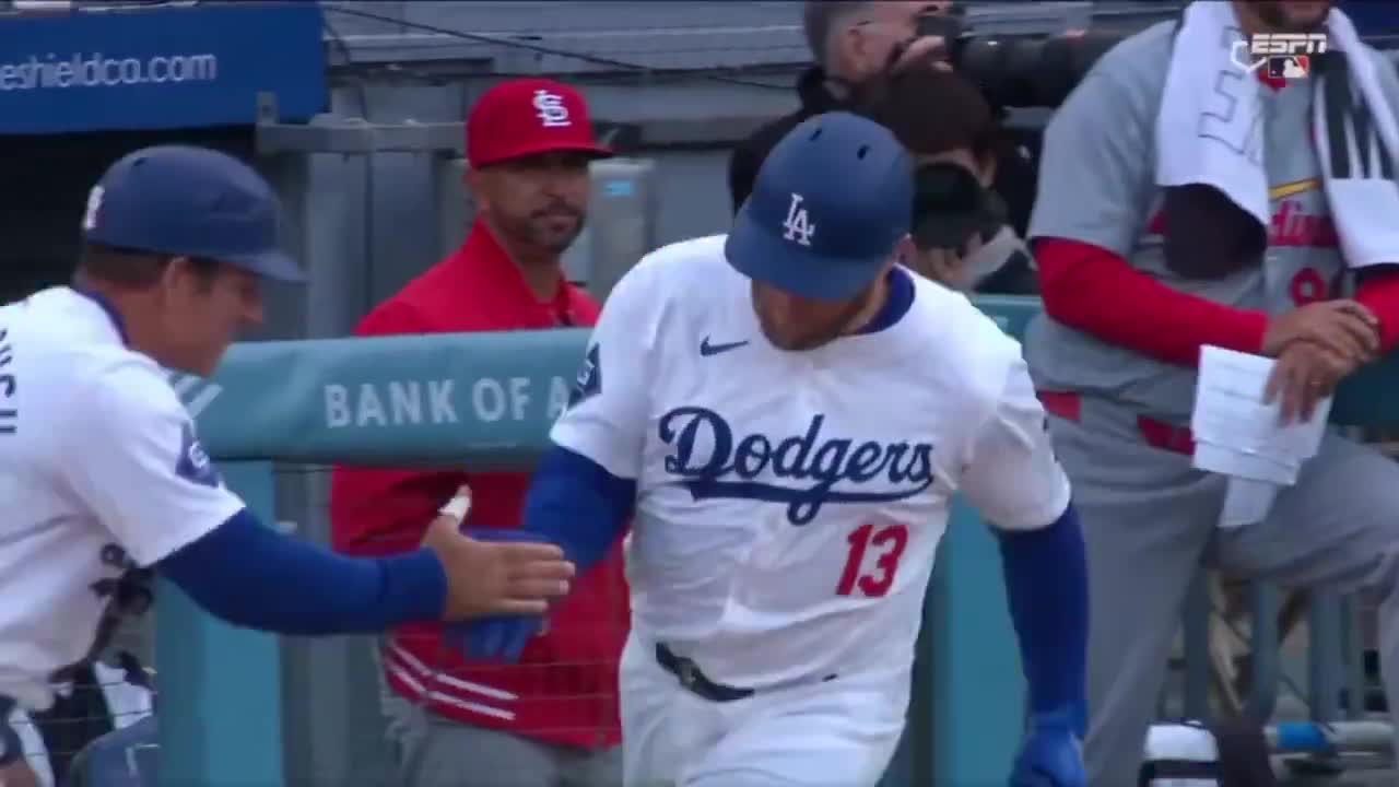 Watch ⭐️Lorraine Rivera ⭐ - That muncy bat flip was so hot. 🥵😍 | Streamable