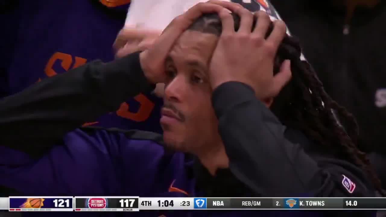 Watch [Highlight] KD ices the game with the tough turnaround mid-range jumper! | Streamable