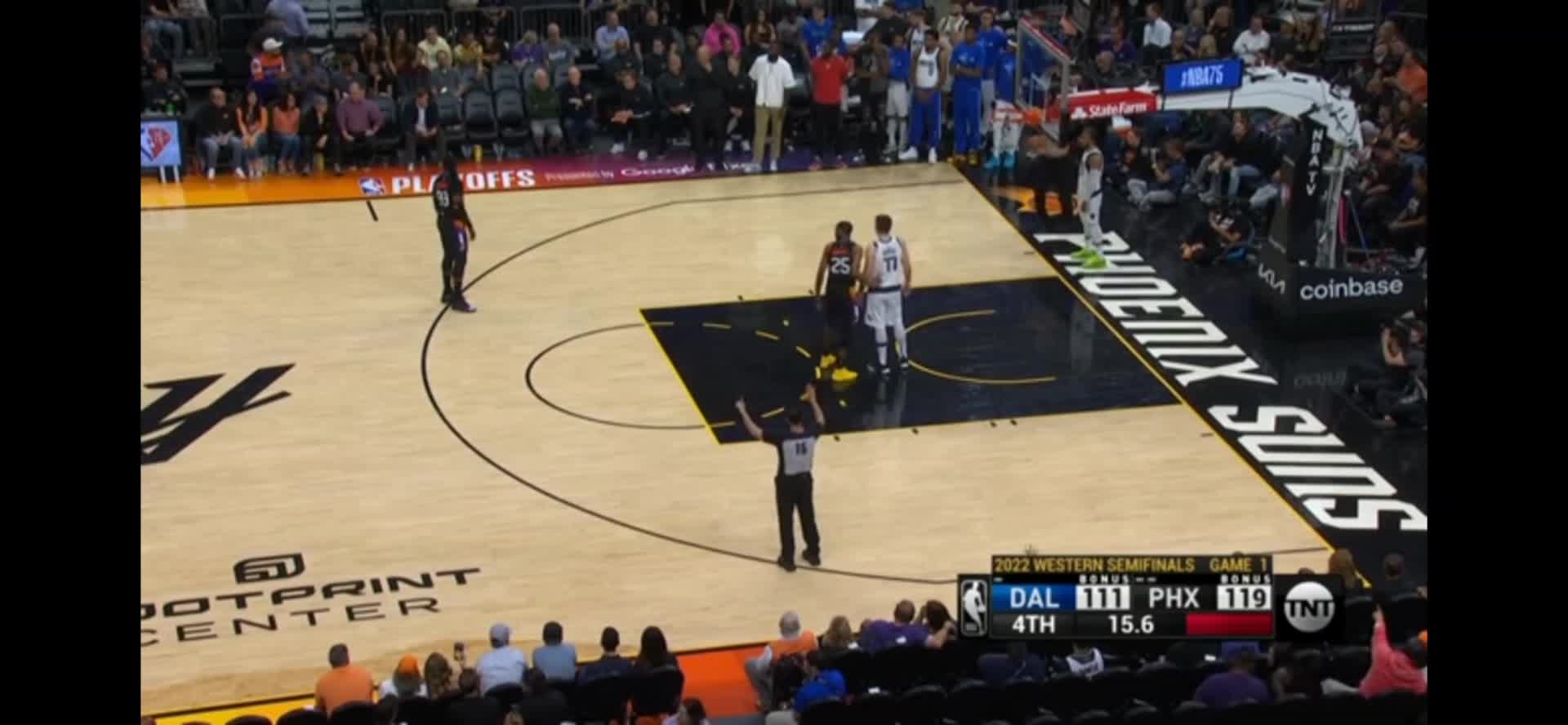 Suns in 4