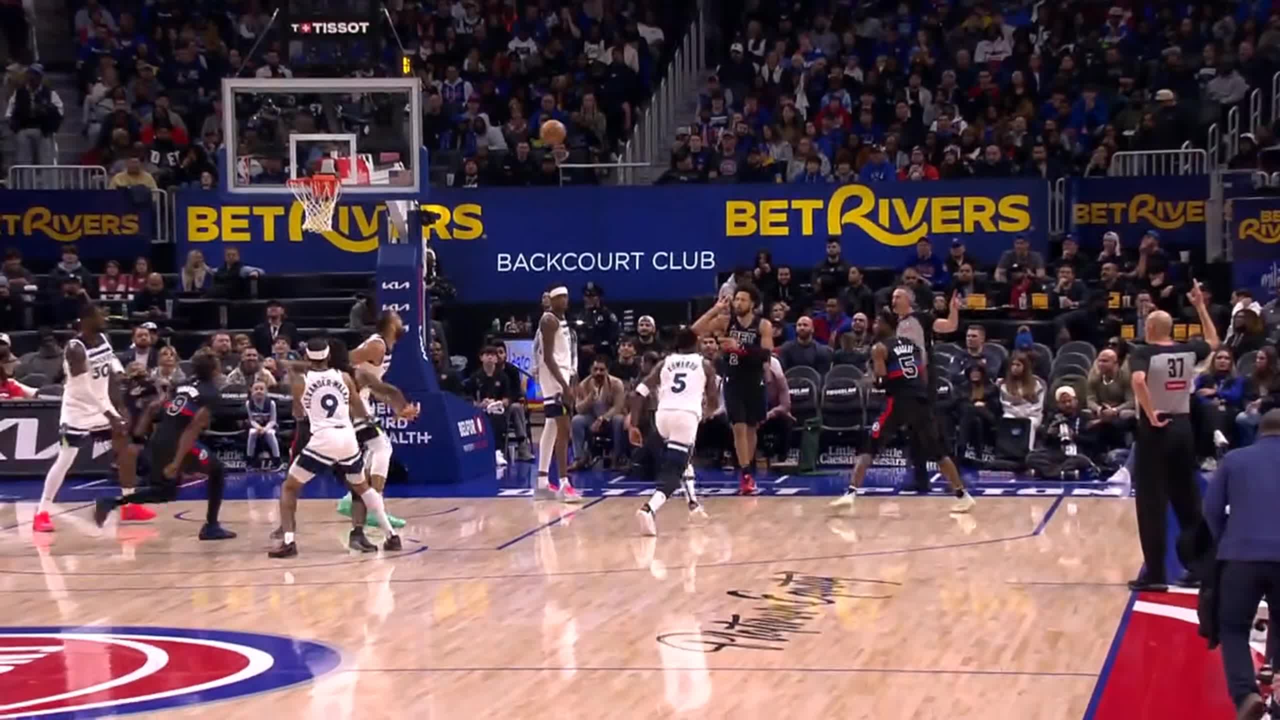 Watch ausar dunk | Streamable