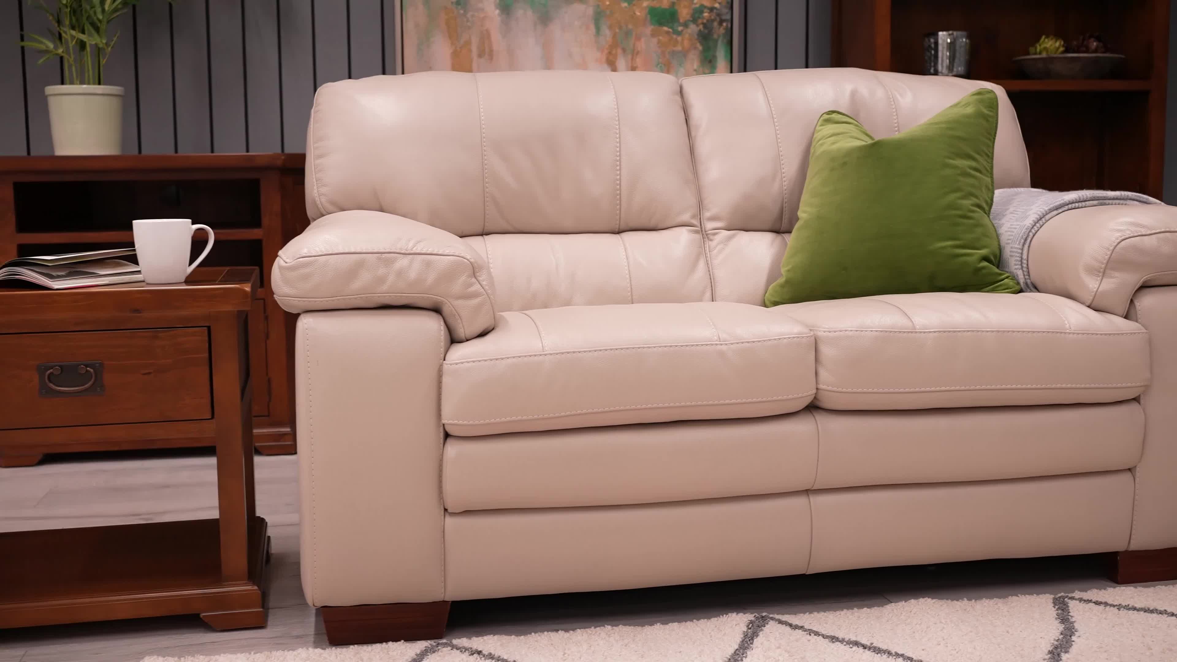 Watch COLORADO SOFA | Streamable