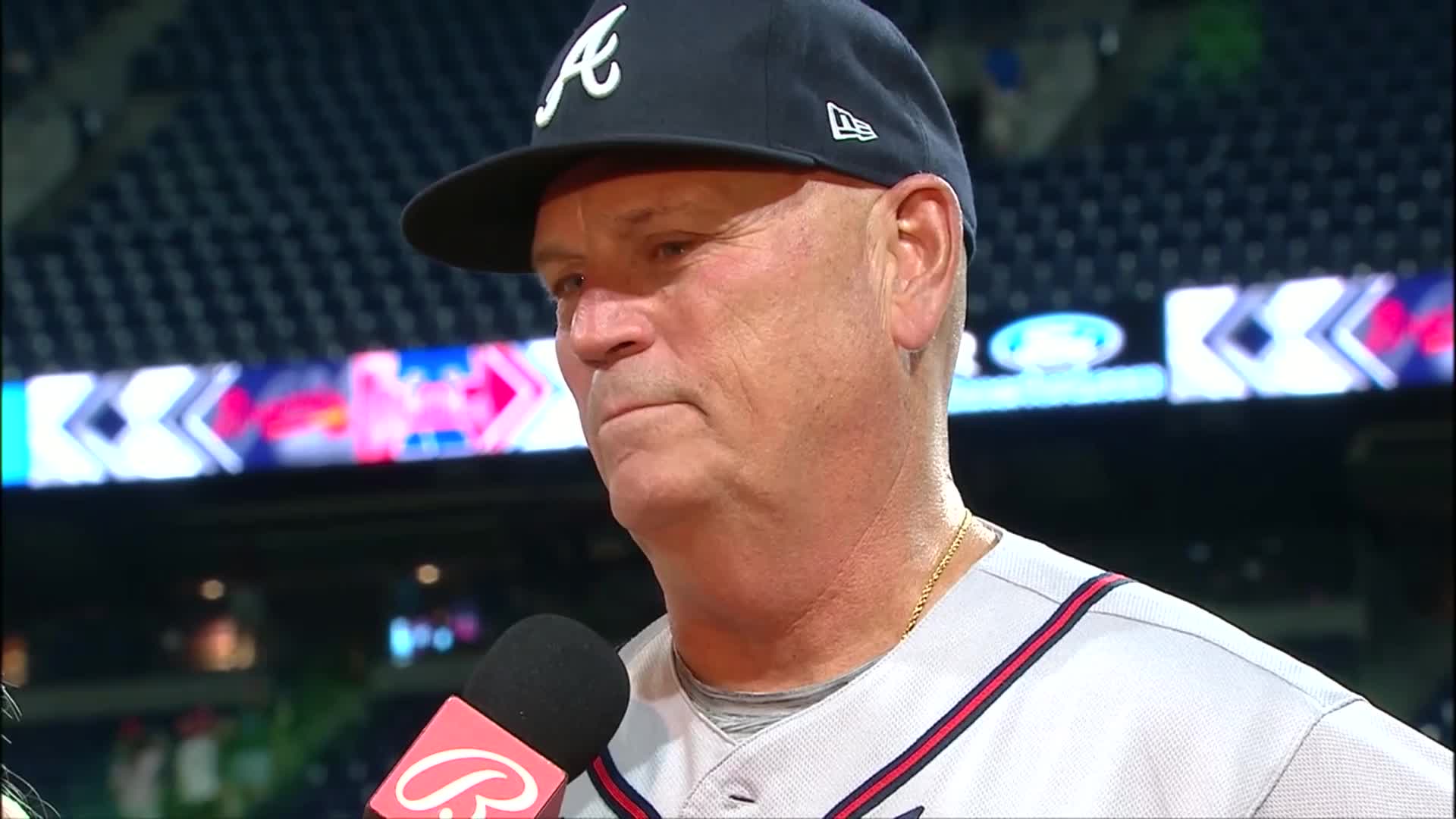 Brian Snitker's interview after his 500th career win.