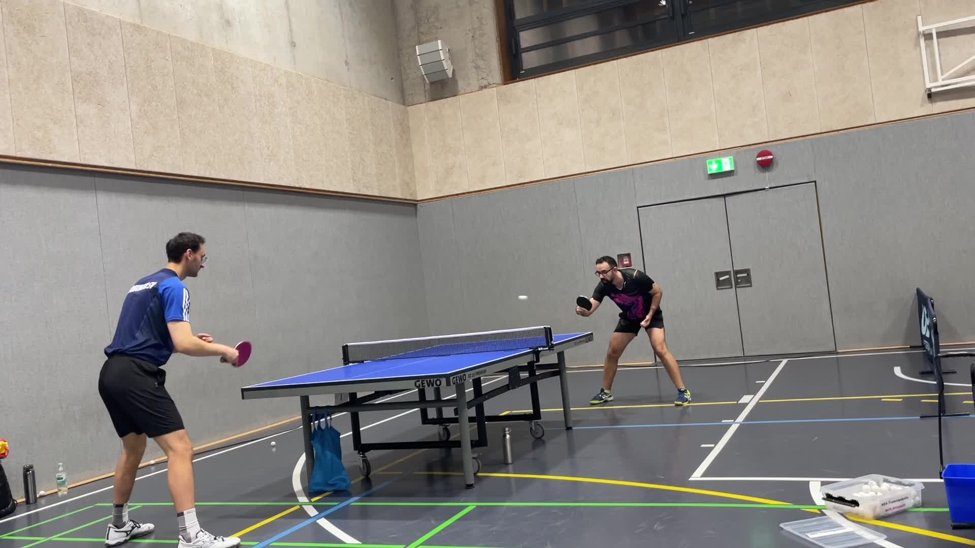 Kindly asking for feedback and tips to improve my technique ... Kindly asking for feedback and tips to improve my technique ...
