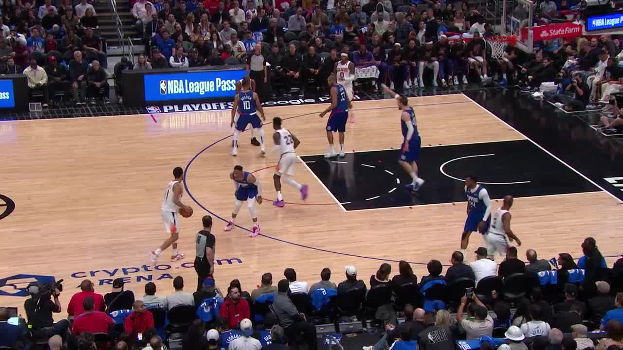 kd decoy so booker draws foul