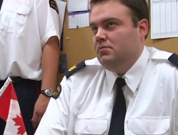 Mall cops are real dumb compared to real cops