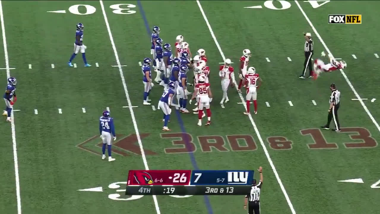 [Highlight] Chase Edmonds does a backflip in victory formation