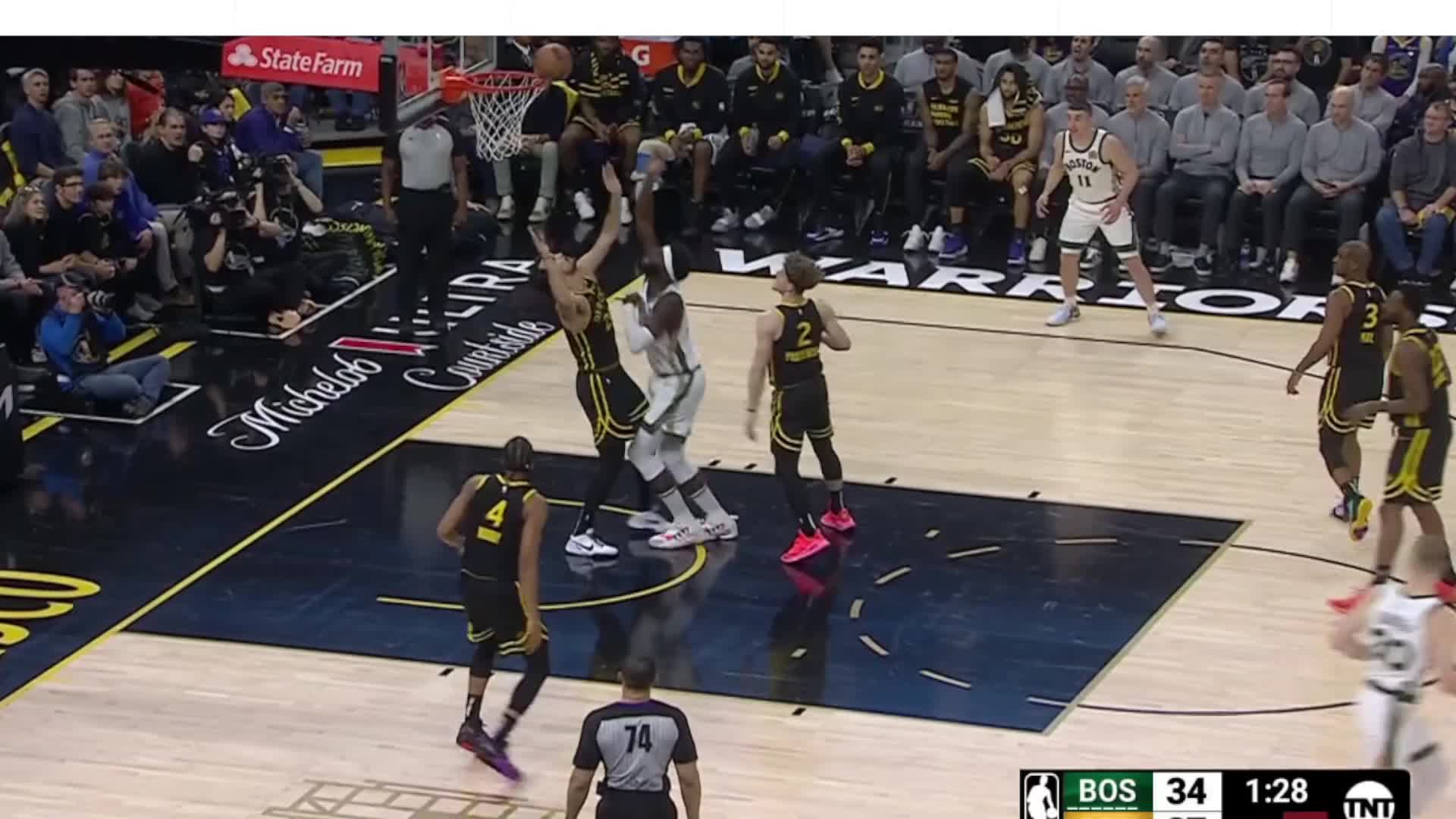 Queta offensive board