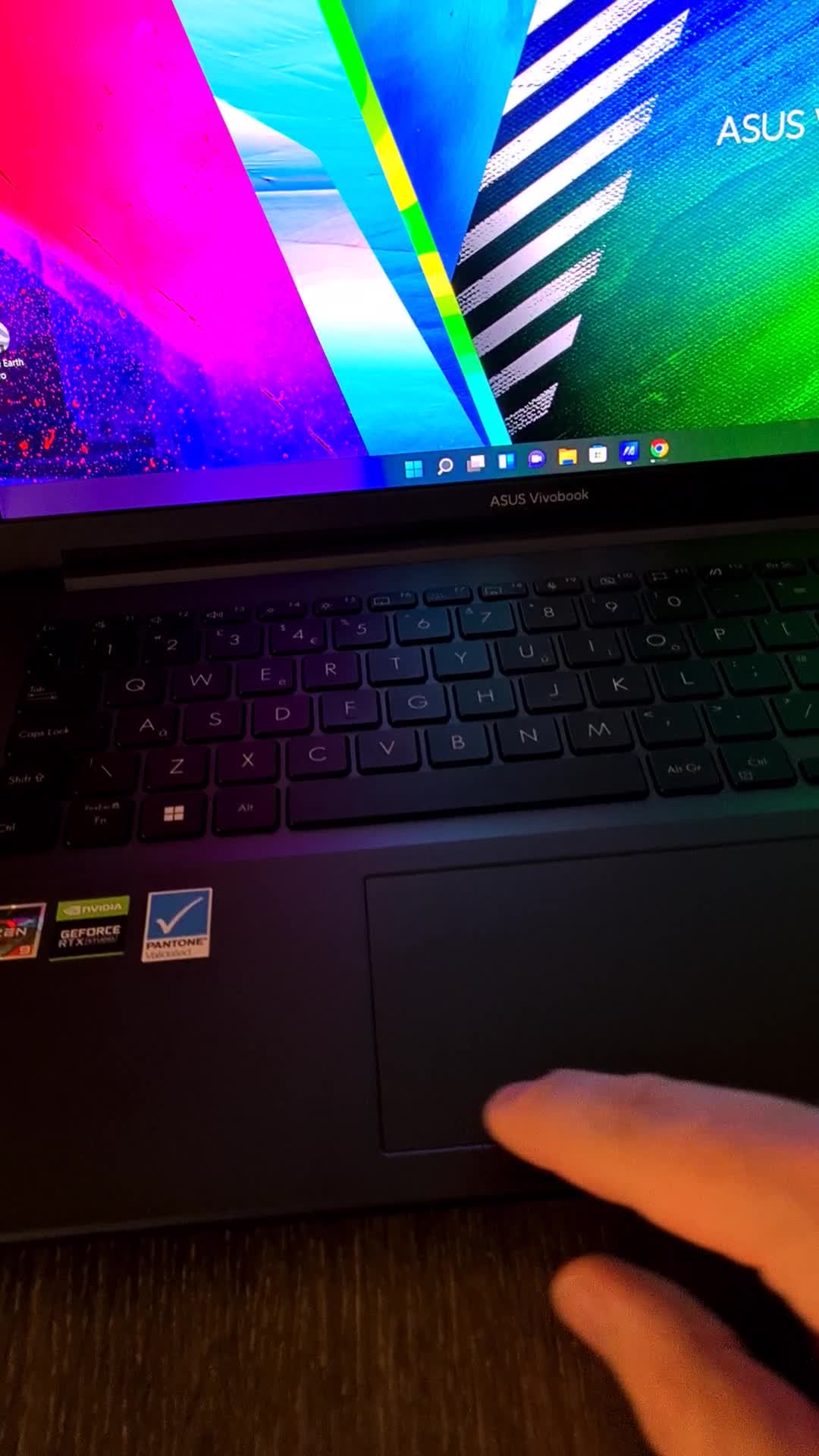 ASUS Vivobook Pro touchpad